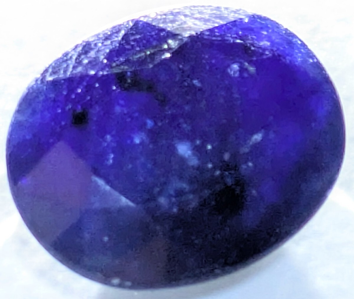 Yahoo!オークション - 濃青 大粒天然ブルーサファイア 2.68ct 天然石 ...