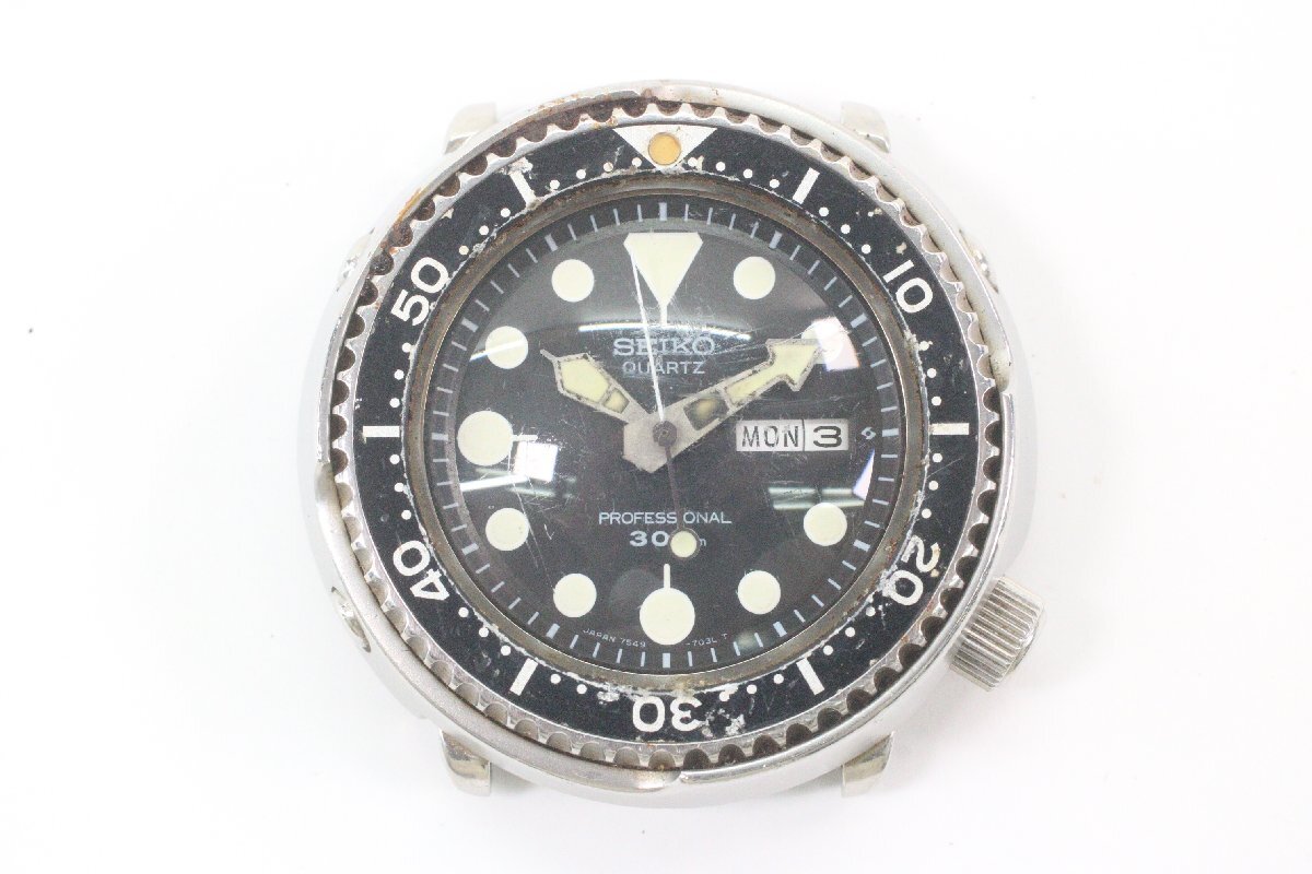 SEIKO セイコー プロフェッショナルダイバー 300m 7549-7010 クォーツ デイデイト メンズ 腕時計 フェイスのみ 2684-HA(セイコー)｜売買されたオークション情報 ...