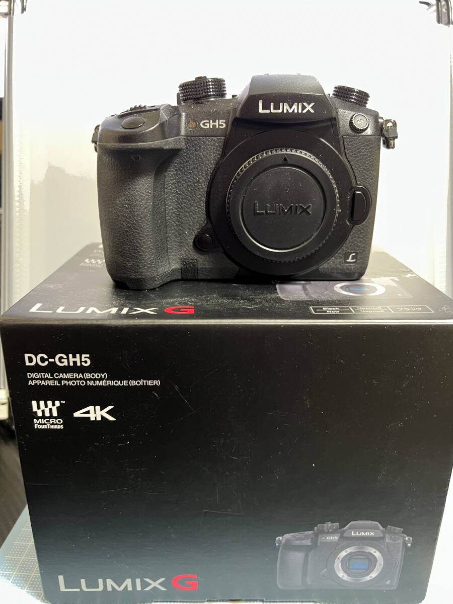 Yahoo!オークション - 【美品】Panasonic パナソニック LUMIX DC-GH5 ...
