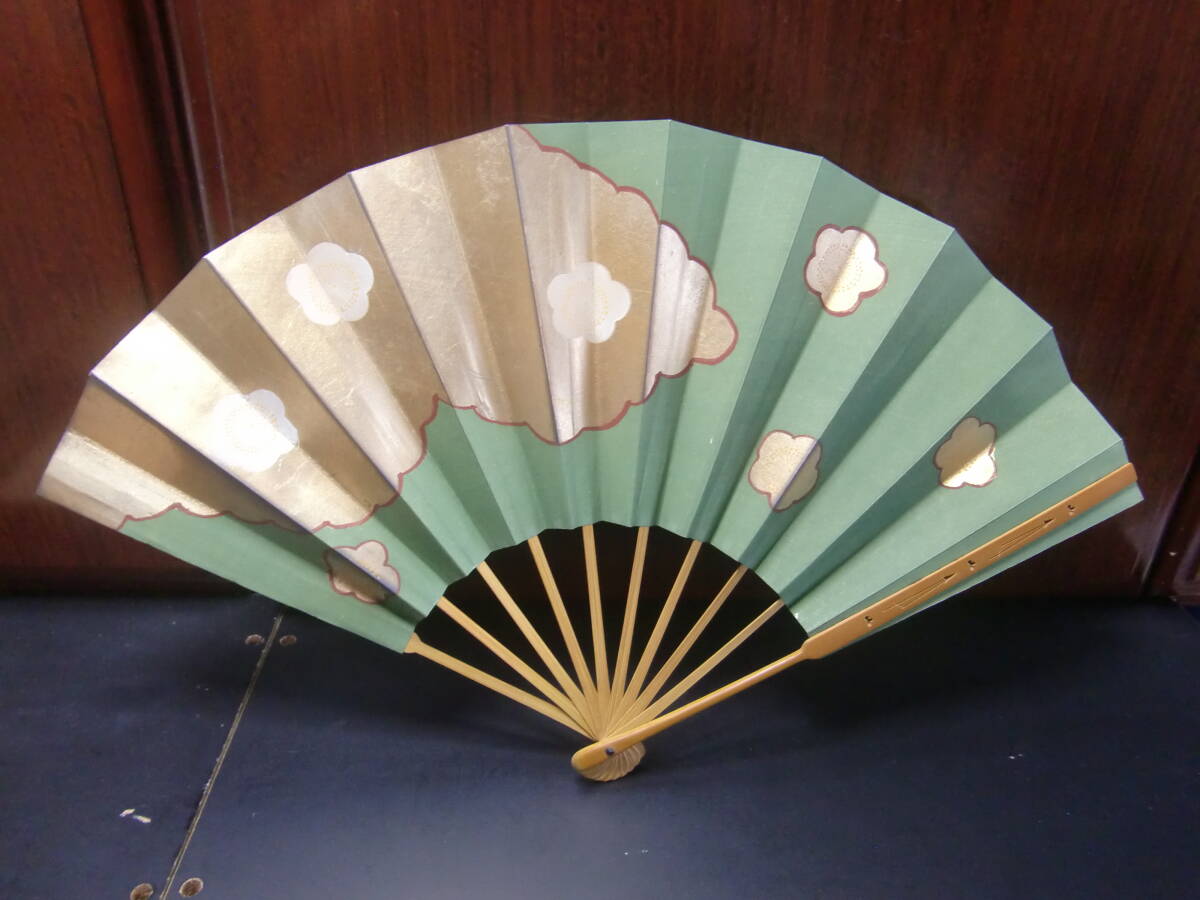 Yahoo!オークション - 扇 京都十松屋福井 春の梅 中古品 DP23-50SN