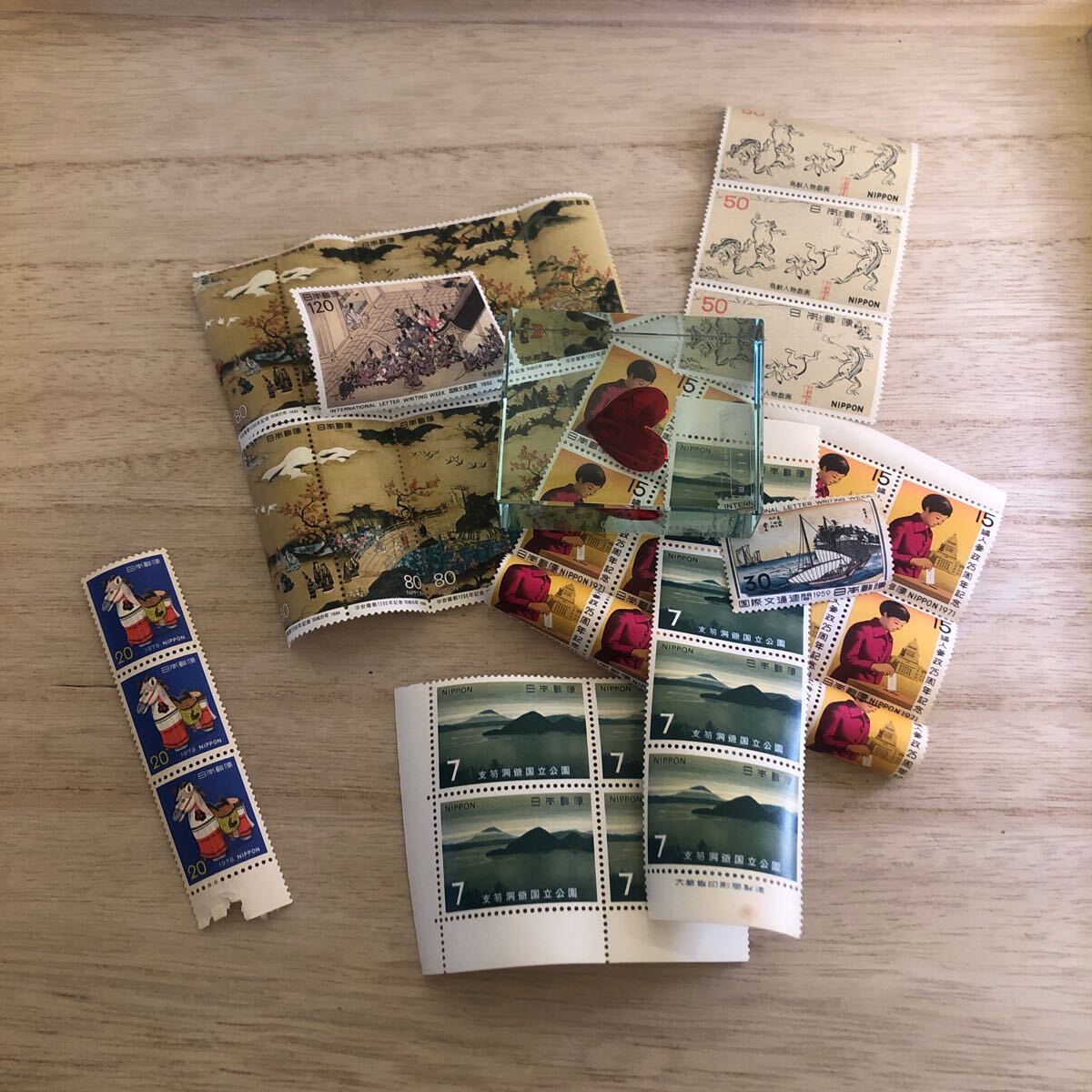 Yahoo!オークション - R27 日本切手 くるくるしてます 現状品 送料￥23...