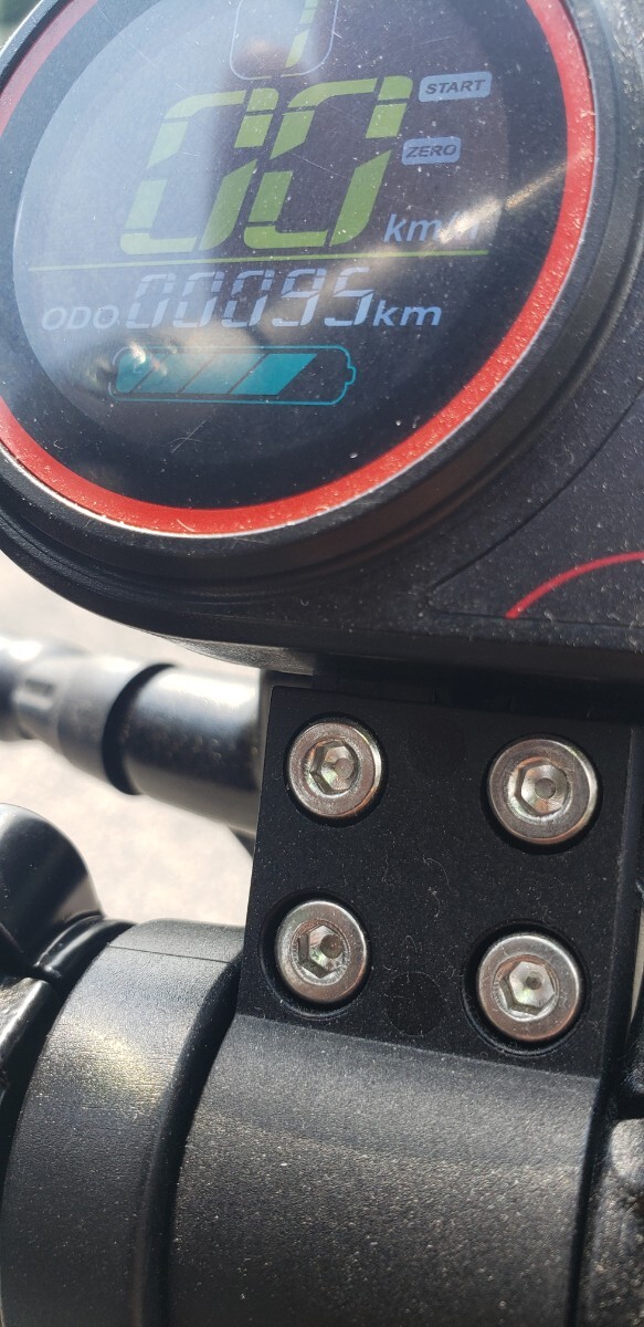 Yahoo!オークション - 購入価格40万 veracity vx125 最高速度65キロ 12...