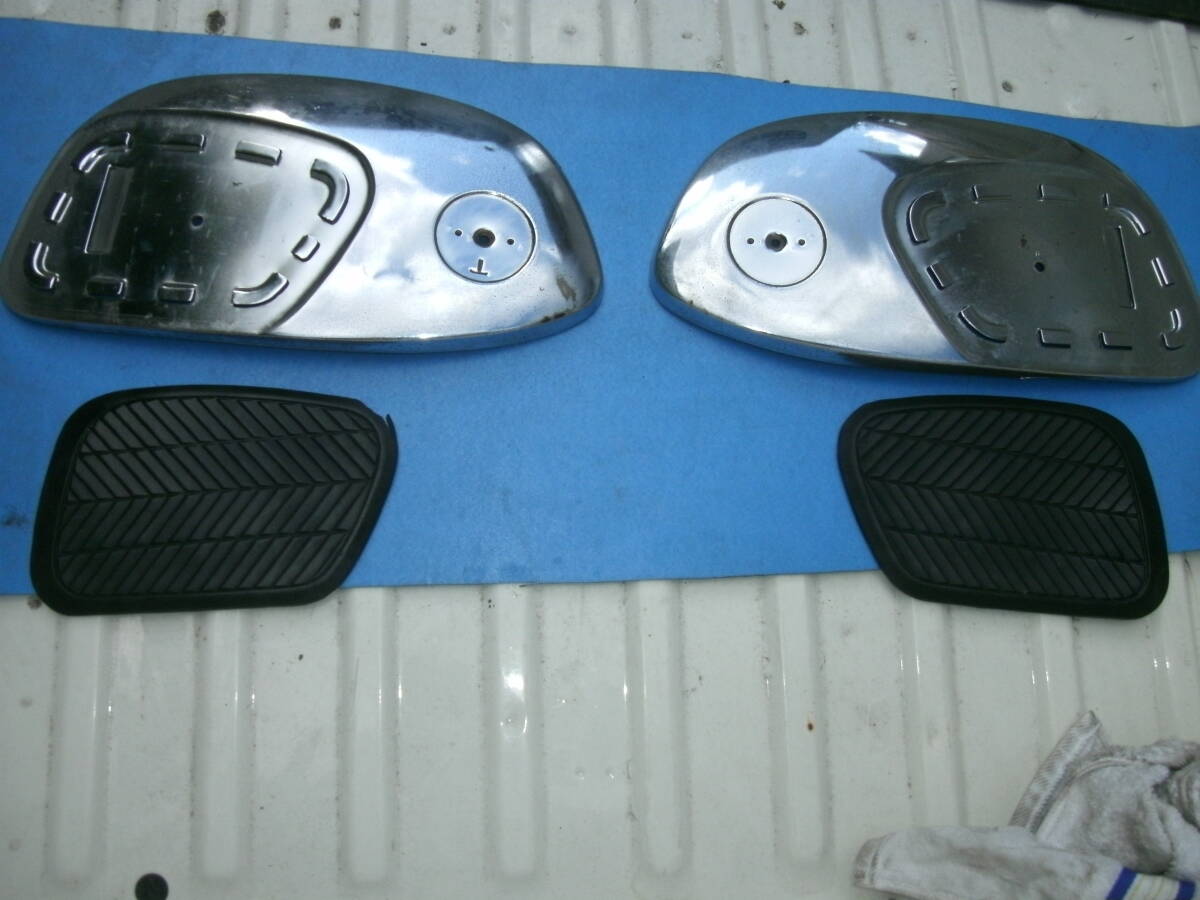 Yahoo!オークション - ホンダ ベンリィCS92 タンク サイドカバー 当時...