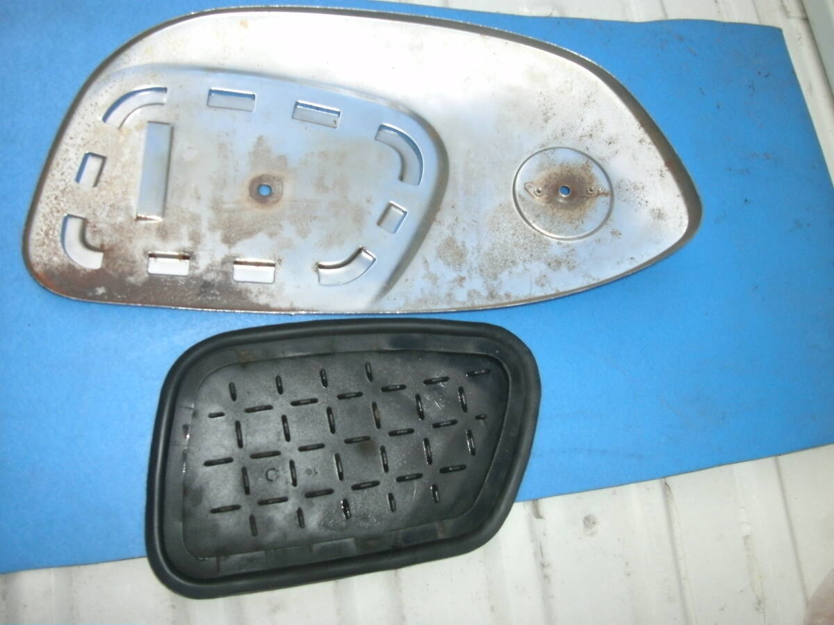 Yahoo!オークション - ホンダ ベンリィCS92 タンク サイドカバー 当時...