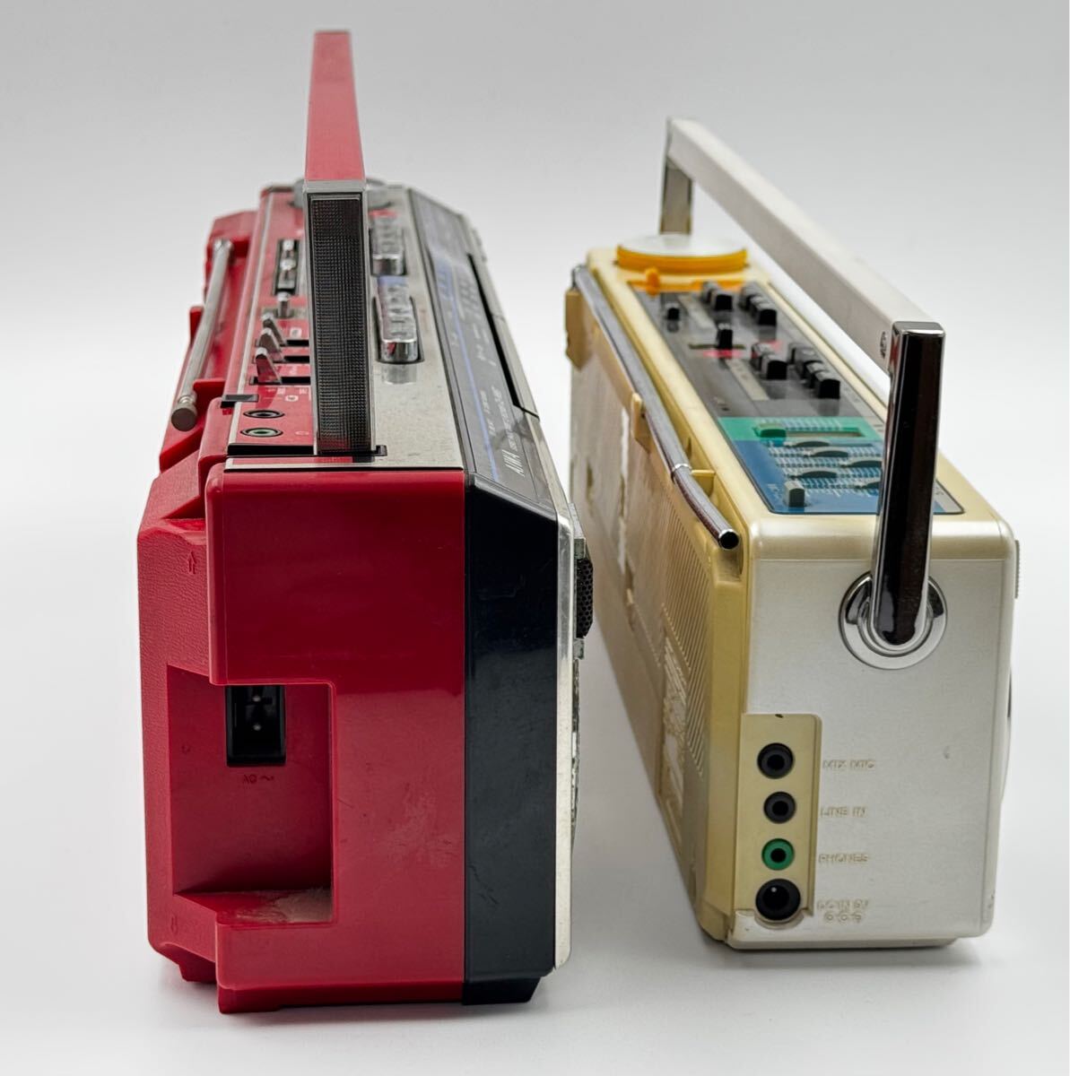 Yahoo!オークション - AZ-998 当時物 ラジカセ 2点 SONY CFS-W50 AIWA ...