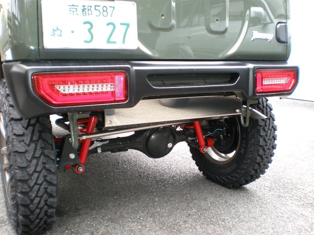 Yahoo!オークション - ジムニーJB64用 マフラーシェード