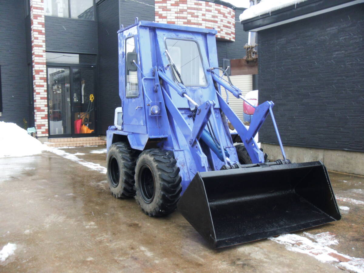 Yahoo!オークション - コマツ SK07 スキッドローダーです (キャビン ...