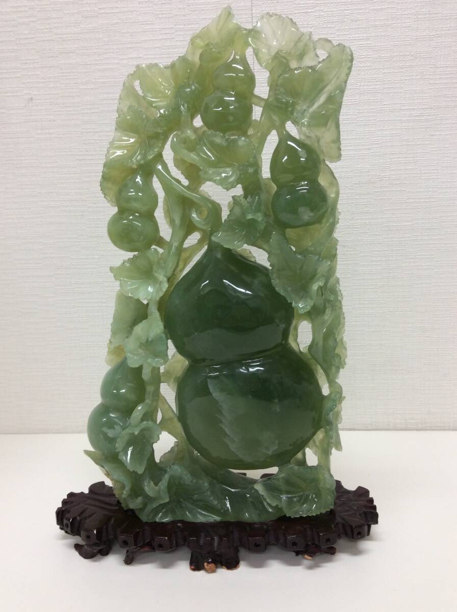 Yahoo!オークション - 9657 翡翠 瓢箪彫 彫刻 置物 中国美術 古美術 ...