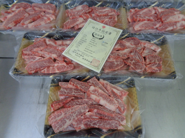 Yahoo!オークション - 近江牛A5牝 超特友バラのとろカルビ 3kg （9...