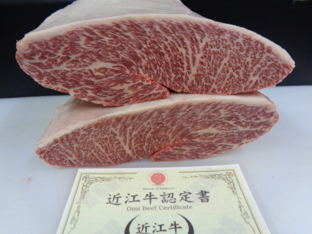 Yahoo!オークション - 近江牛A5牝 超特いちぼ（厚切り用） 2 4kg
