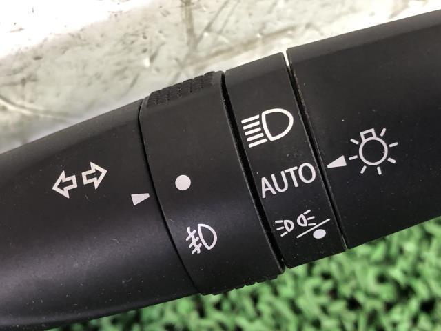 Yahoo!オークション - ジムニー 3BA-JB64W ディマースイッチ 37310-74P...