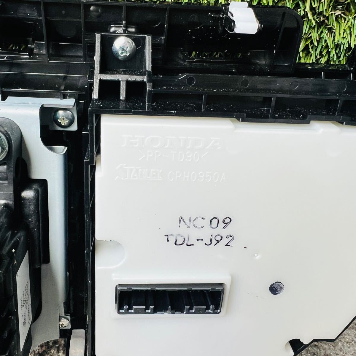 Yahoo!オークション - フリード GB FREED 【《GB7 GB8》】純正 エアコ...