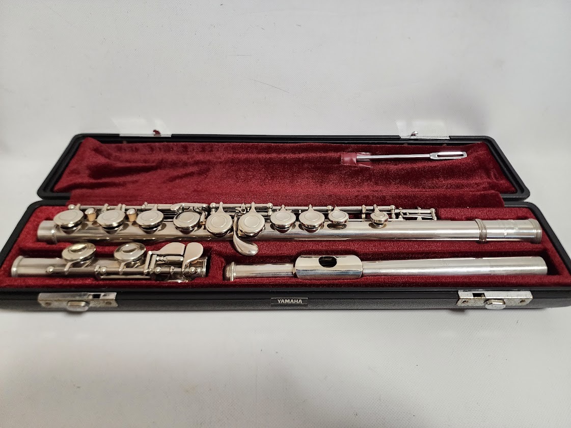 Yahoo!オークション - YAMAHA YFL-211 ヤマハ フルート