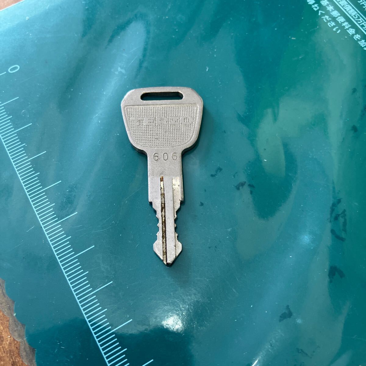 Yahoo!オークション - TERZO スノーボードアタッチメント 鍵付き