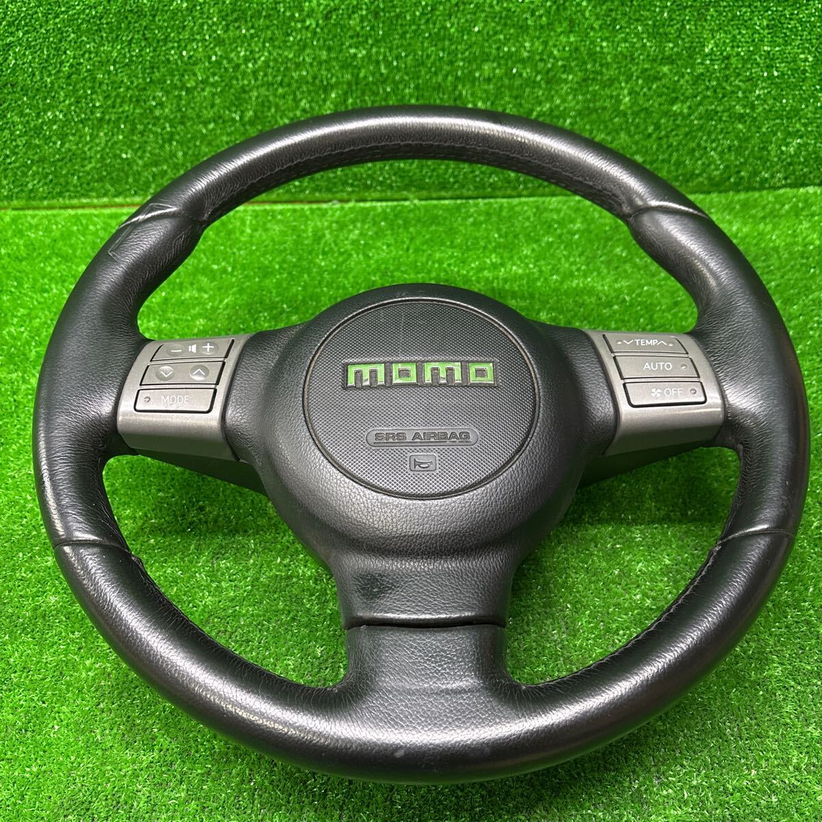 Yahoo!オークション - ダイハツ純正OP momo モモ ステアリング レザー ...