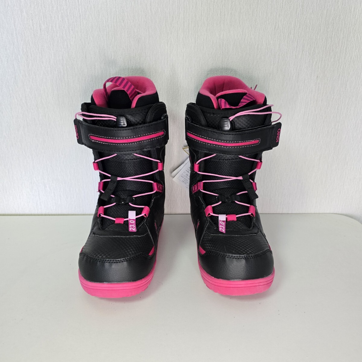 Yahoo!オークション - 【未使用品】IGNIO イグニオ スノーボードブーツ...