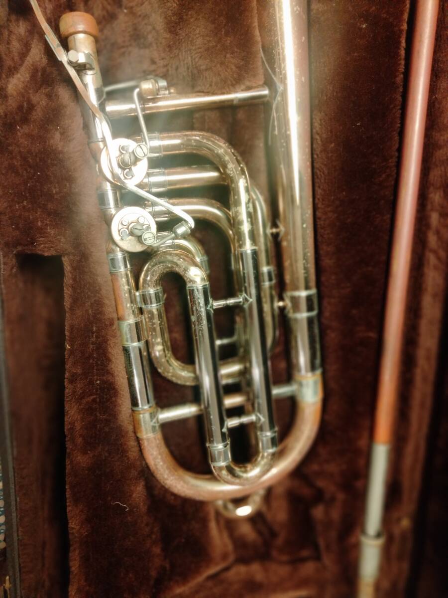 Yahoo!オークション - Bach バストロンボーン ダブルロータリー Stradi...