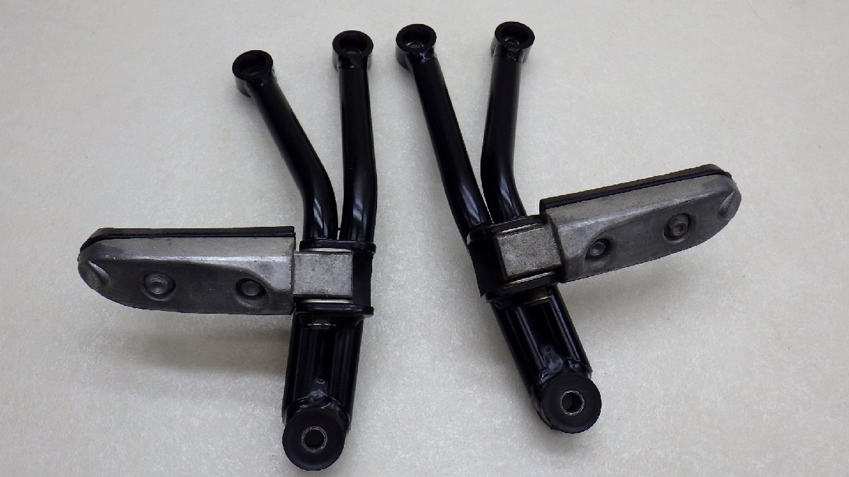 A006 V7 STONE タンデムステップ左右 MOTO GUZZI モトグッチ ストーン 750cc(モトグッチ用)｜売買されたオークション情報、yahooの商品情報をアーカイブ公開 ...