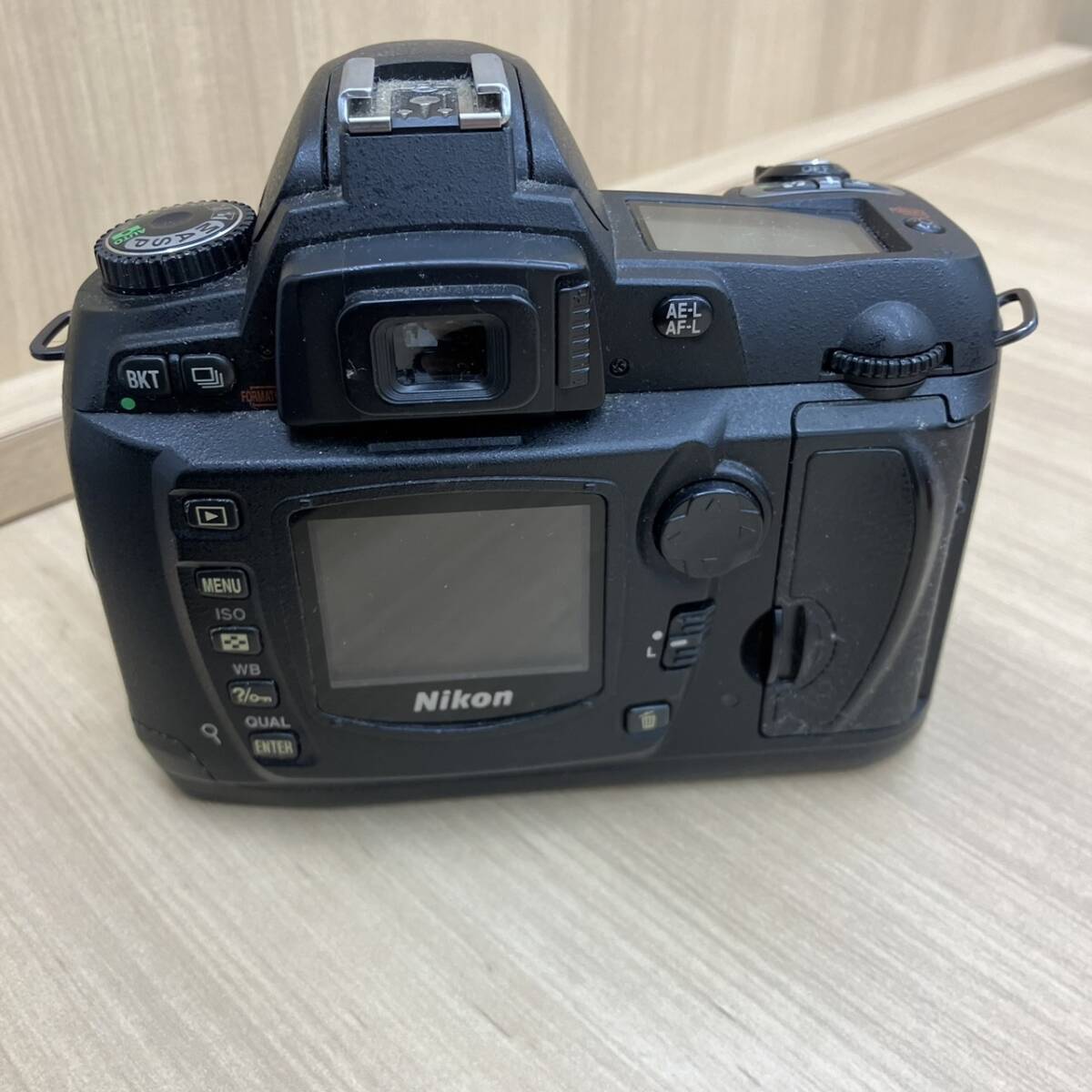 Yahoo!オークション - 【美品】Nikon D70s ボディ ニコン デジタル一眼...