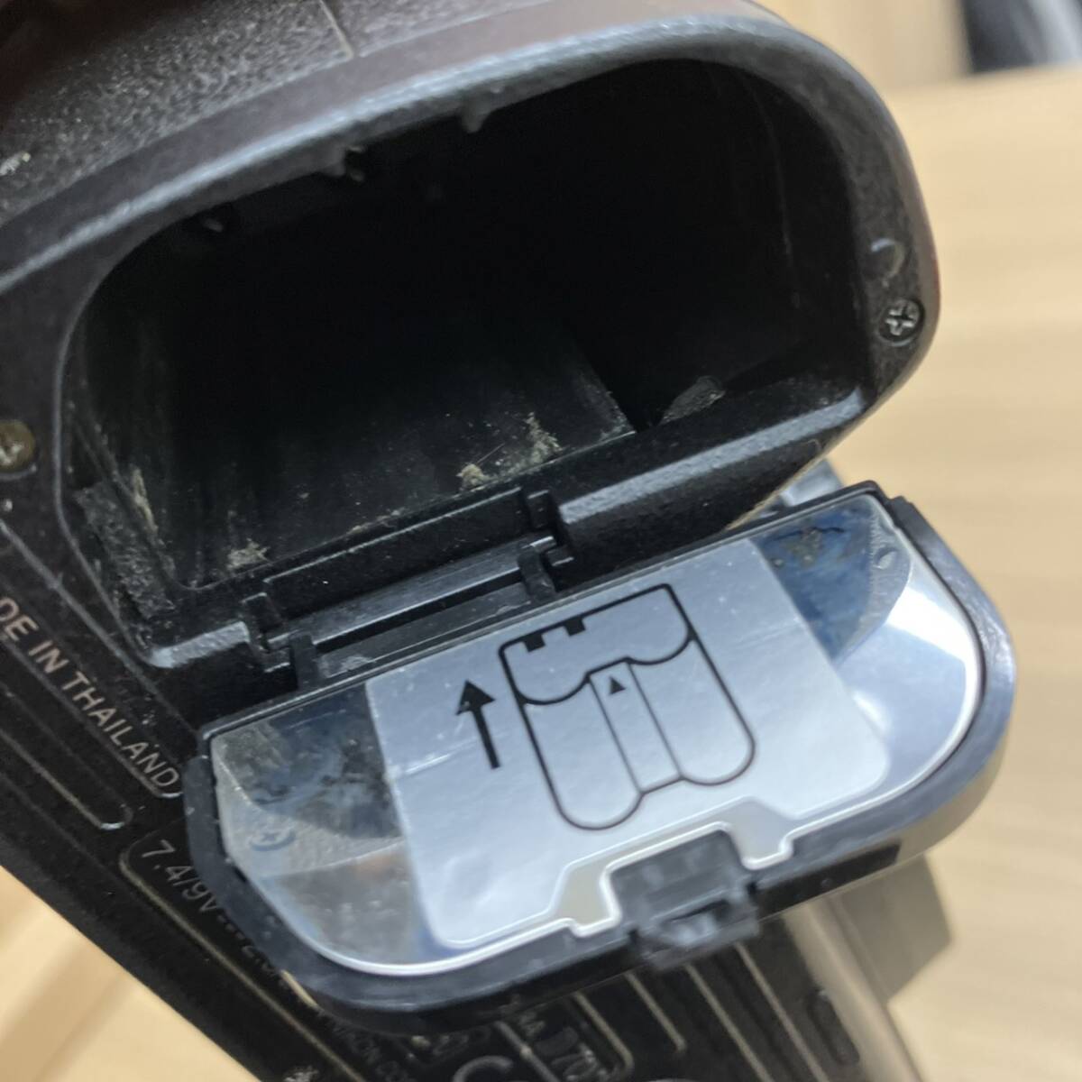 Yahoo!オークション - 【美品】Nikon D70s ボディ ニコン デジタル一眼...