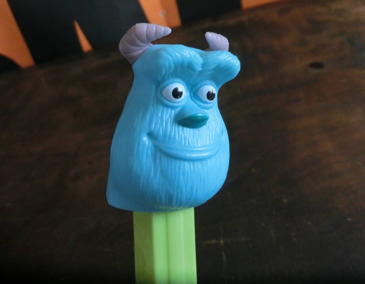Yahoo!オークション - ビンテージ PEZ モンスターズインク サリー
