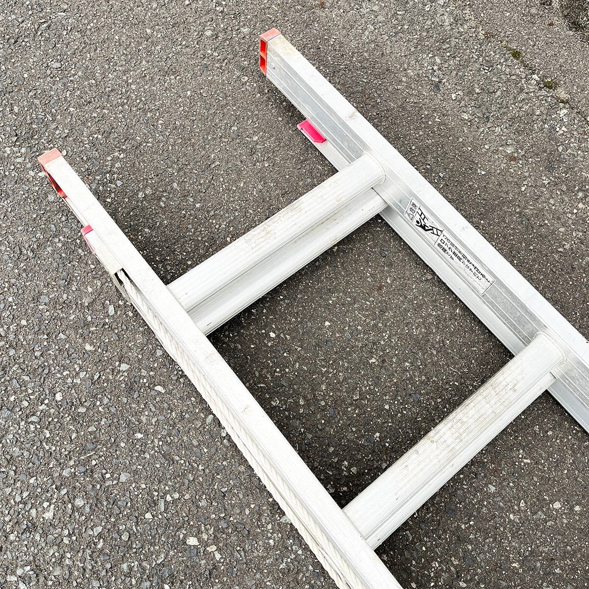 Yahoo!オークション - 引取限定 ピカ Pica 2EX-70 2連ハシゴ ハシゴ 脚...