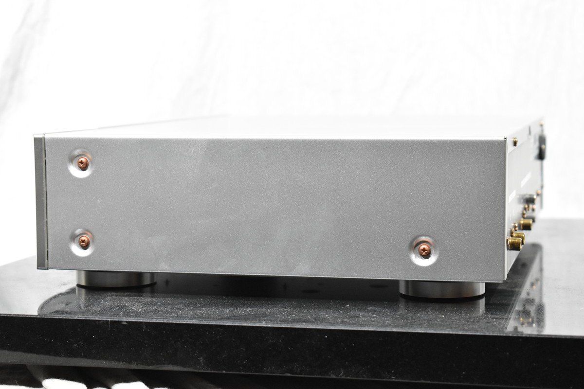 Marantz マランツ CDプレーヤー CD6006(マランツ)｜売買されたオークション情報、yahooの商品情報をアーカイブ公開 - オークファン（aucfan.com）