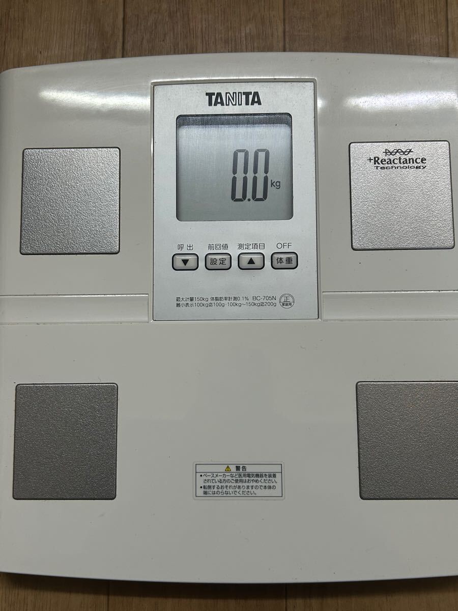 Yahoo!オークション - TANITA タニタ 体重体組成計 BC-705N 2022年製 ...