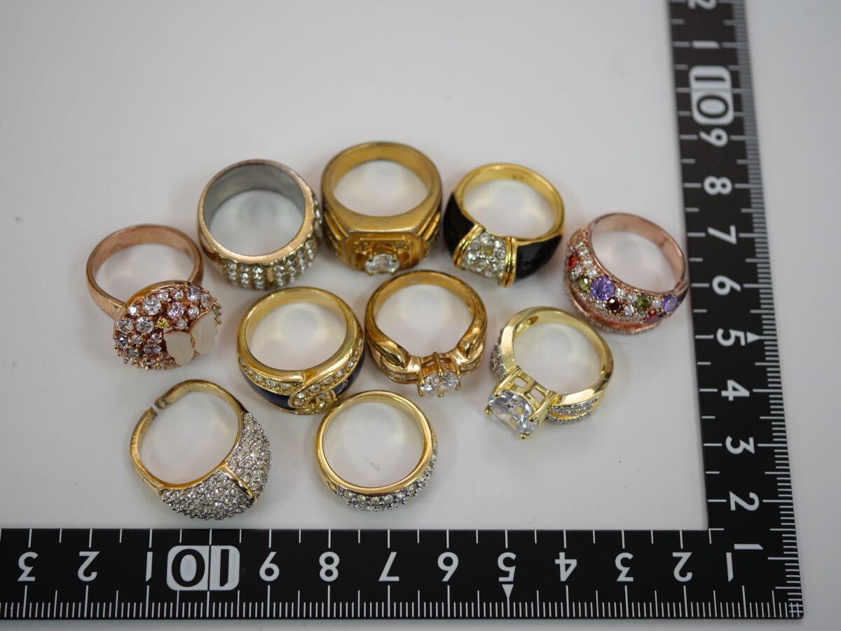 Yahoo!オークション - 【D84】ゴールドカラー 指輪 リング キラキラ ゴ...