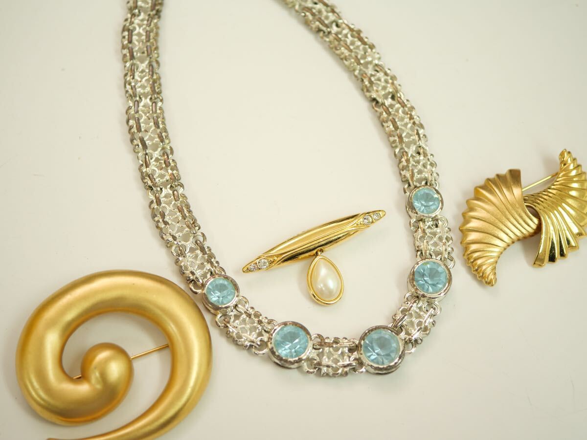 D64 MONET モネ ネックレス ブローチ ゴールドカラー など ヴィンテージ ビンテージ アクセサリー 大量 まとめ売り まとめ TIA(その他)｜売買されたオークション情報、yahoo ...