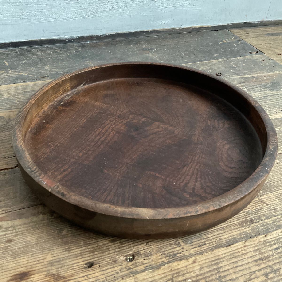 A09/時代 木味の良い 刳り貫き 盆 無垢材 くりぬき 煎茶 茶道 古民具 古道具 骨董 丸盆(木工、竹工芸)｜売買されたオークション情報、yahooの商品情報をアーカイブ公開 ...