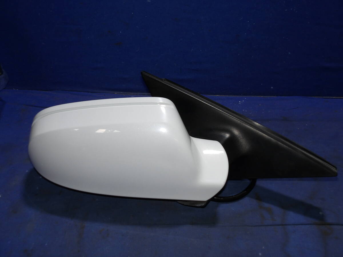 Yahoo!オークション - 【C】アウディ A4 8KCDNF 純正 右ドアミラー 電...