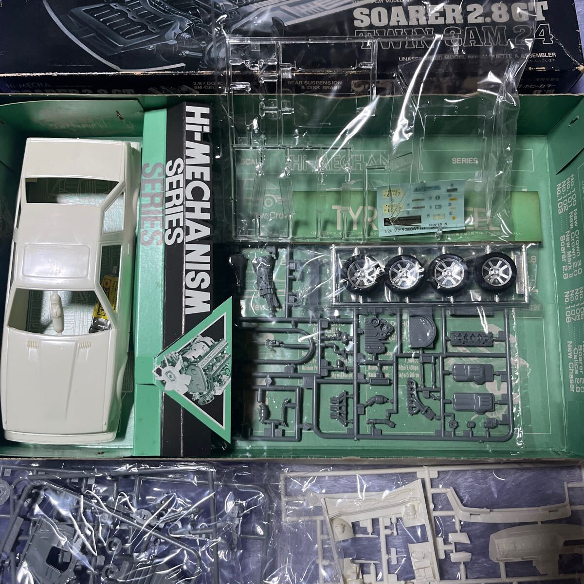 Yahoo!オークション - フジミソアラSOARER2.8GT TWIN-CAM24 プラモデル...