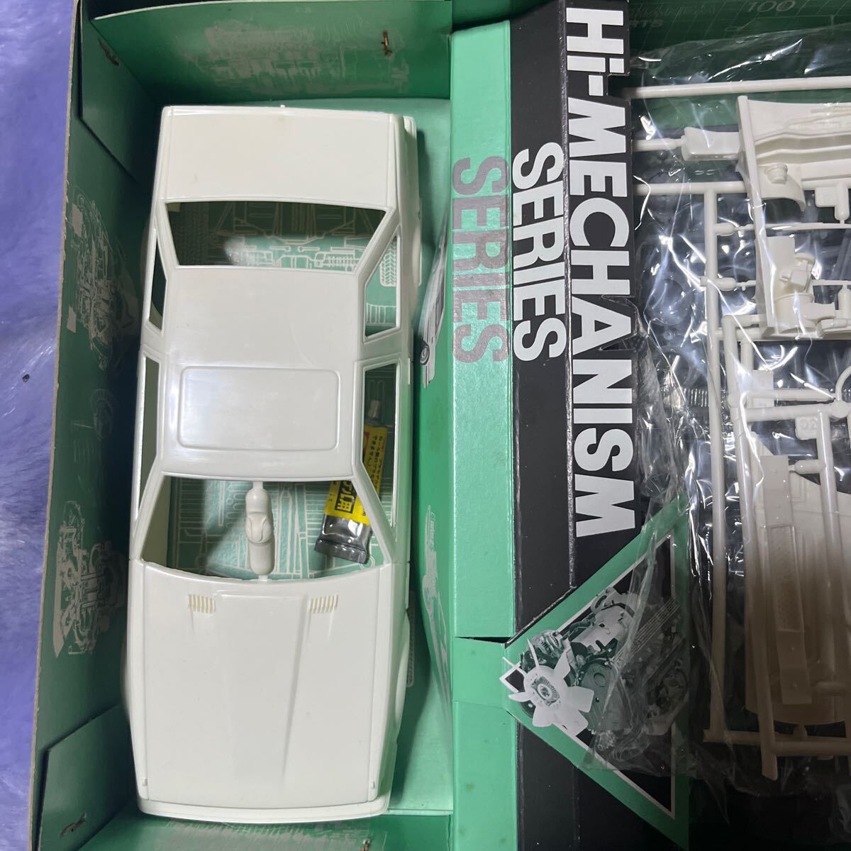 Yahoo!オークション - フジミソアラSOARER2.8GT TWIN-CAM24 プラモデル...