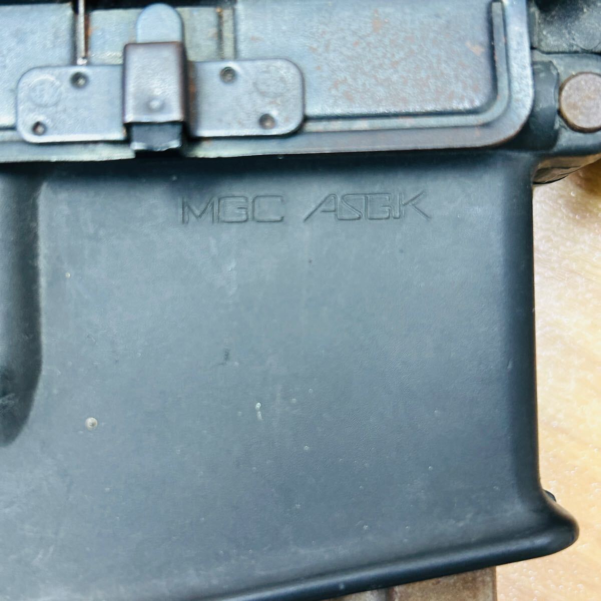 Yahoo!オークション - SA-1210U140 ガスガン COLT MI6 A2 金属製 MGC ...