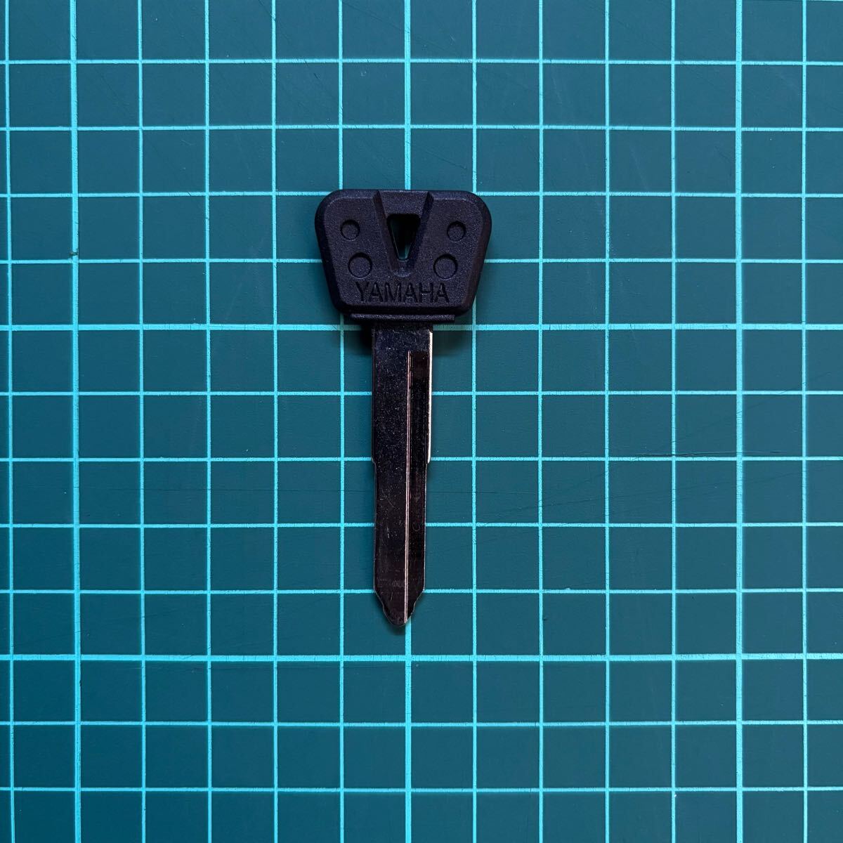 YAMAHA ヤマハ ブランクキー KEY キー 鍵 合鍵 マスターキー RZ DT XJ JOG スペア 予備 DT ランツァ TT TW XJ ラス1(ヤマハ用)｜売買されたオークション ...