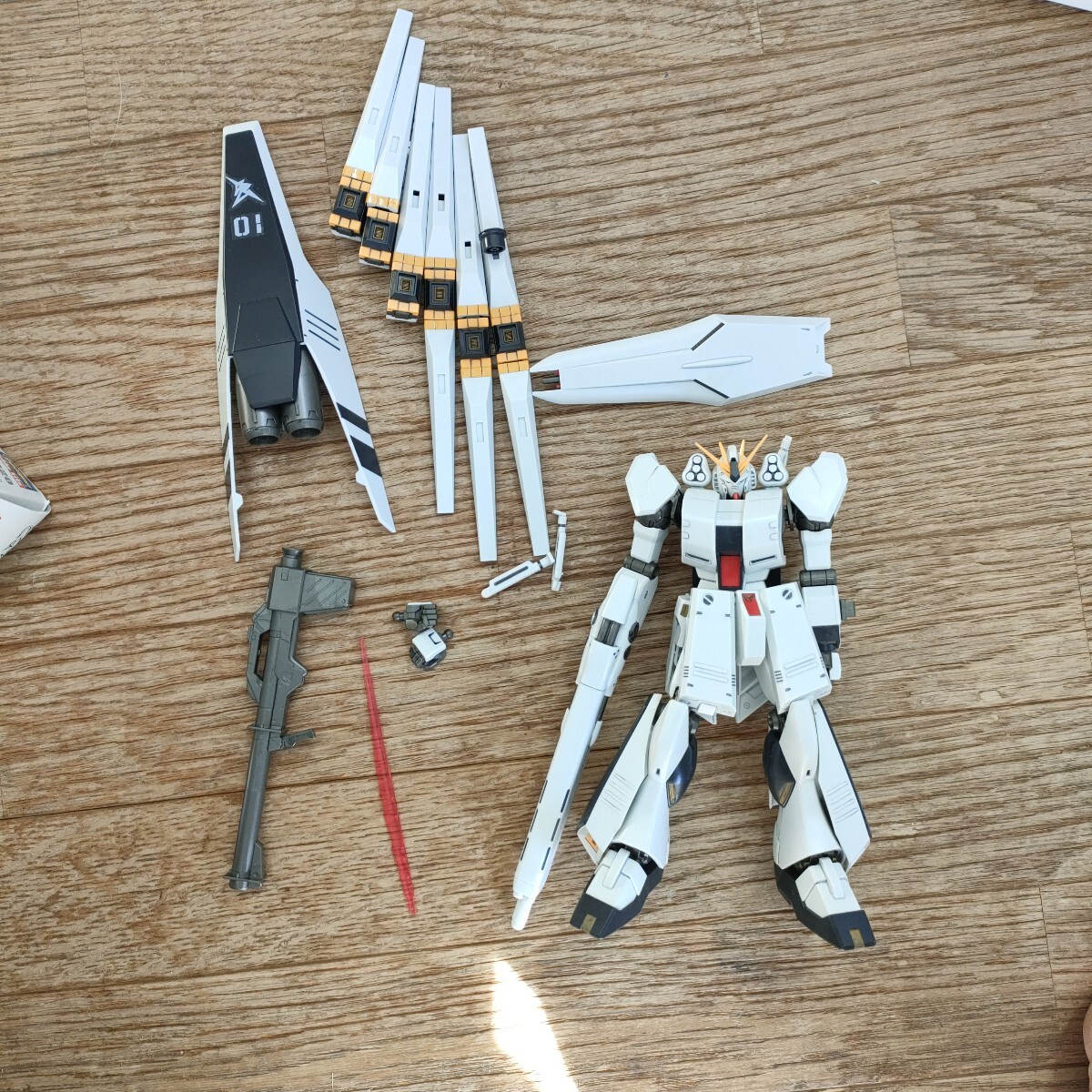 Yahoo!オークション - HG νガンダムHWS 素組