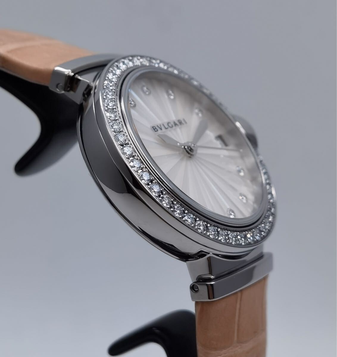 中古美品 ブルガリ BVLGARI ルチェア LU33S ダイヤベゼル 中古美品 ブルガリ BVLGARI ルチェア LU33S ダイヤベゼル