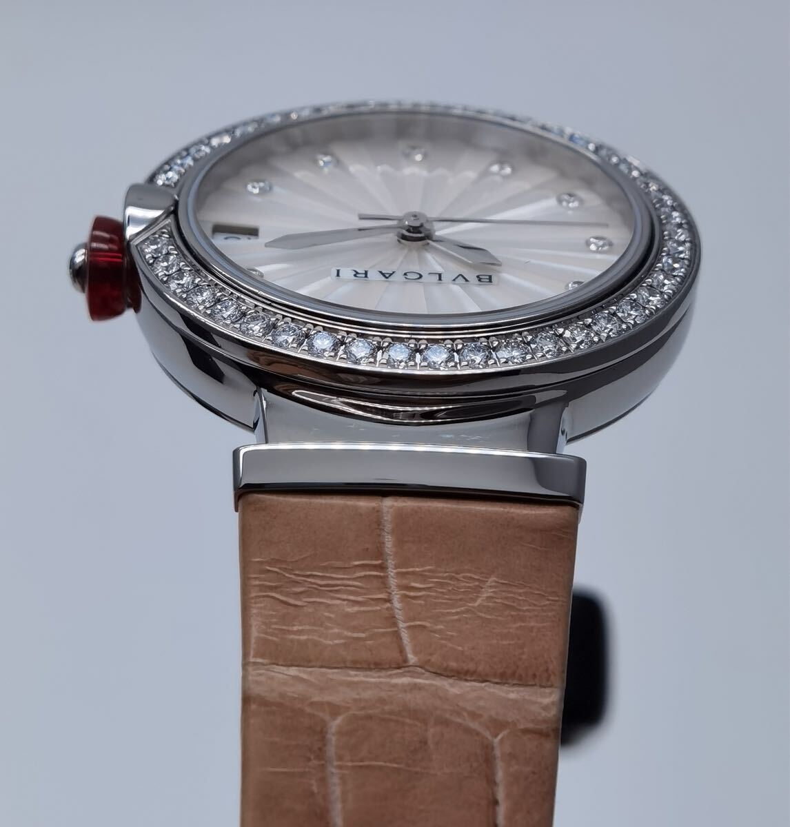 中古美品 ブルガリ BVLGARI ルチェア LU33S ダイヤベゼル 中古美品 ブルガリ BVLGARI ルチェア LU33S ダイヤベゼル