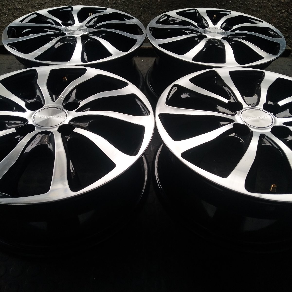 Yahoo!オークション - A12-26【4本価格】【14x5.5J 4x100 ET+39 ハブ73...