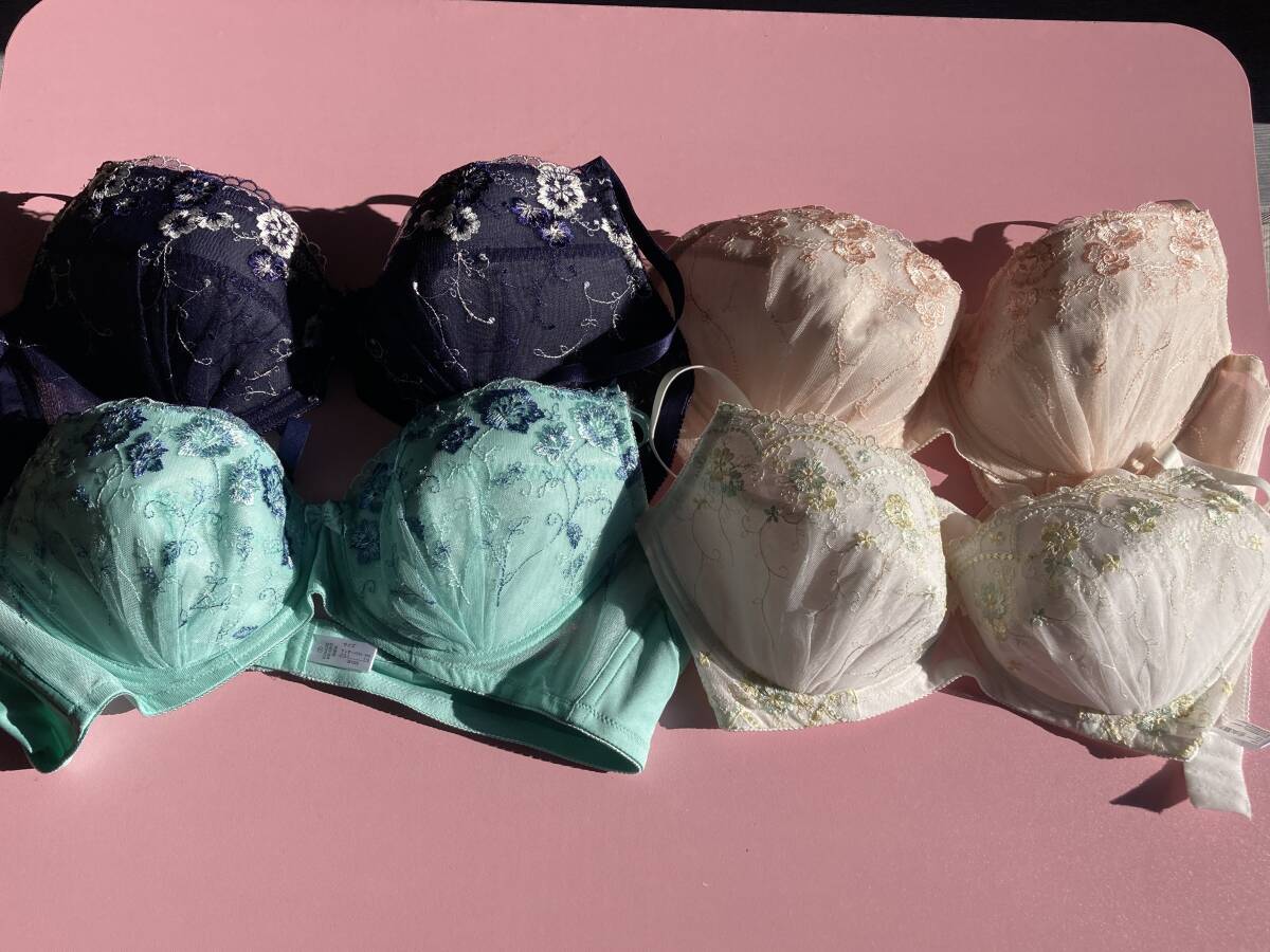 Yahoo!オークション - B105㎝ ブラジャー 4点セット 大きいブラジャー