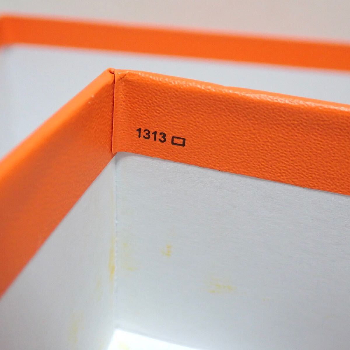 Yahoo!オークション - エルメス 空箱 バーキン30 空き箱 1313 BOX 31.5...