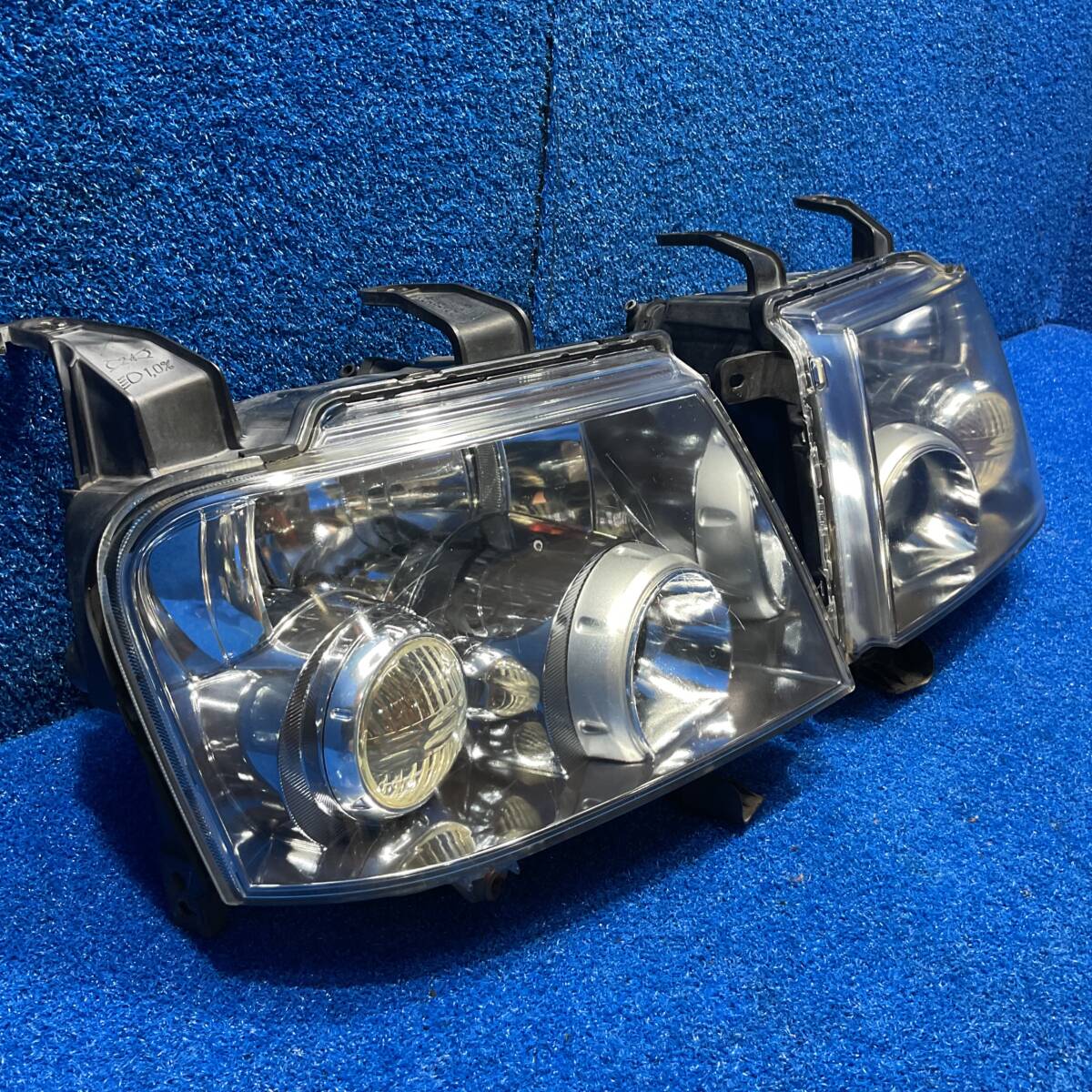 AK-0024458 I2 H18 日産 オッティ H91W ヘッドライト 左右 軽(ヘッドライト)｜売買されたオークション情報、yahooの商品情報をアーカイブ公開 - オークファン ...