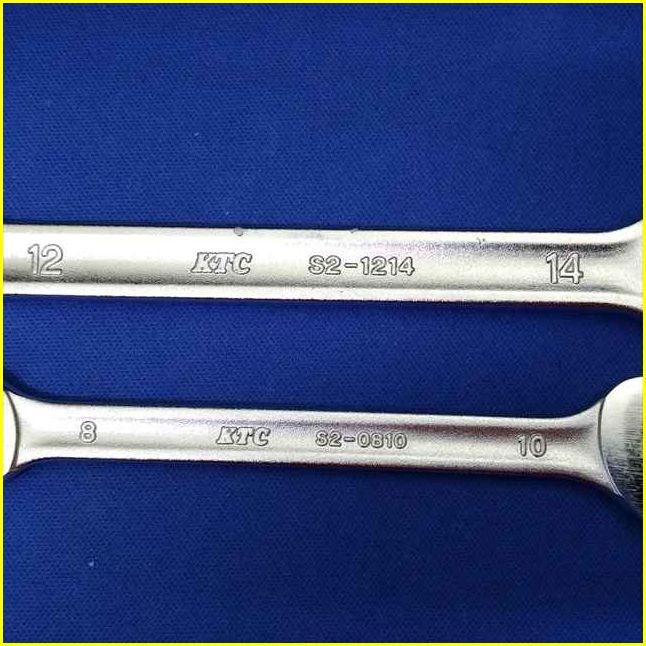 Yahoo!オークション - 【美品/KTC スパナ2点セット】 KTC S2-0810 + S2...