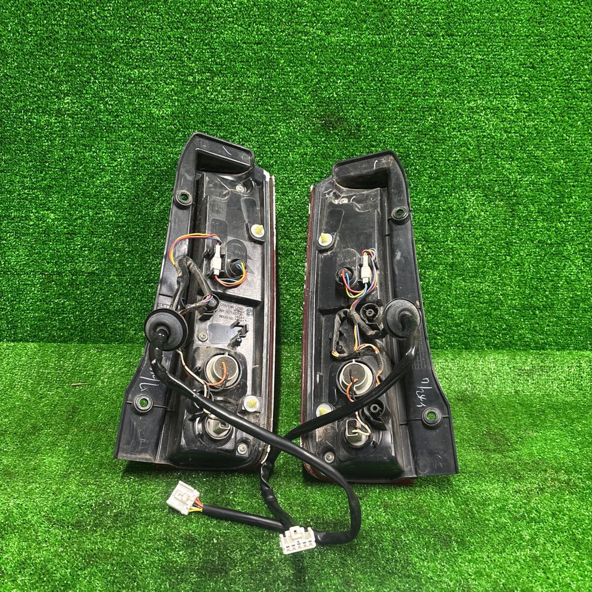 Yahoo!オークション - H92Wオッティ テールランプ 左右 30-5