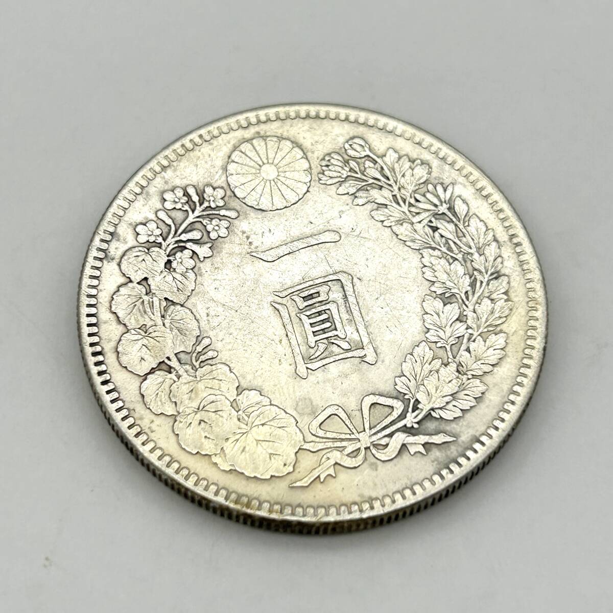 Yahoo!オークション - TY1786 一圓 銀貨 明治36年 重量 約26.88g 直径 ...