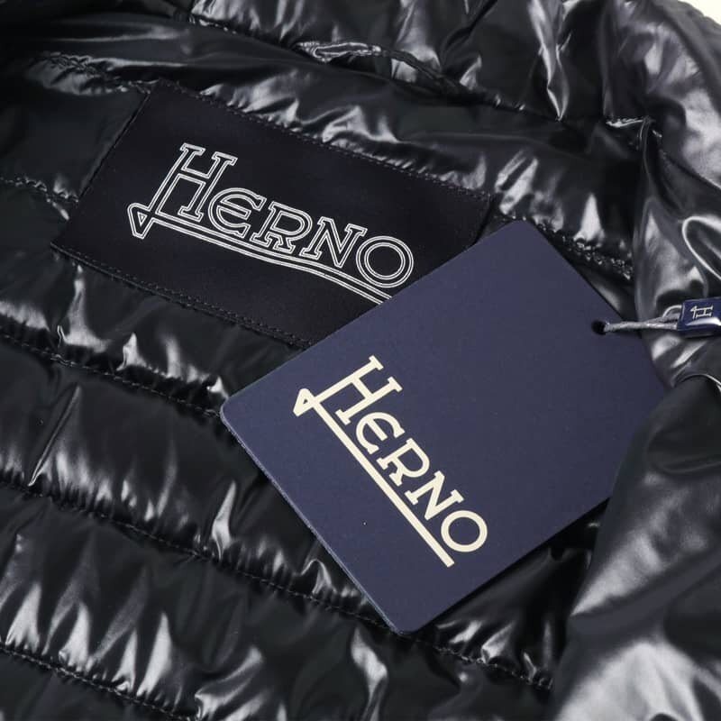 Yahoo!オークション - 【HERNO(ヘルノ)/ナイロン×スウェットハイブリ...
