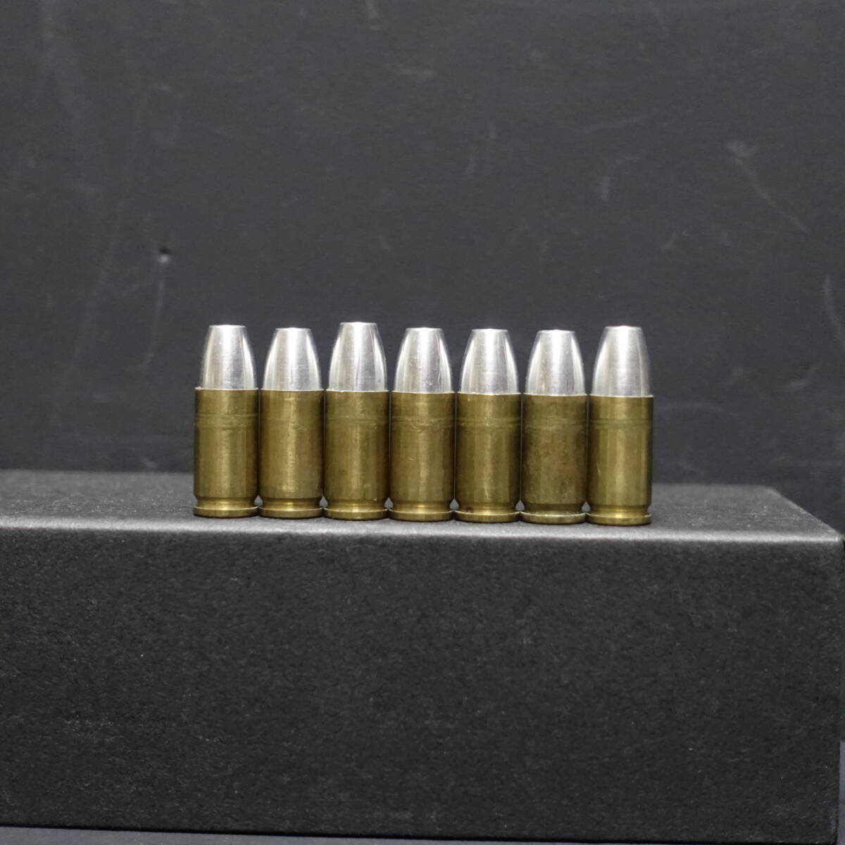 Yahoo!オークション - MGC 純正 9ミリ ダミーカート 7発 9mm レター...