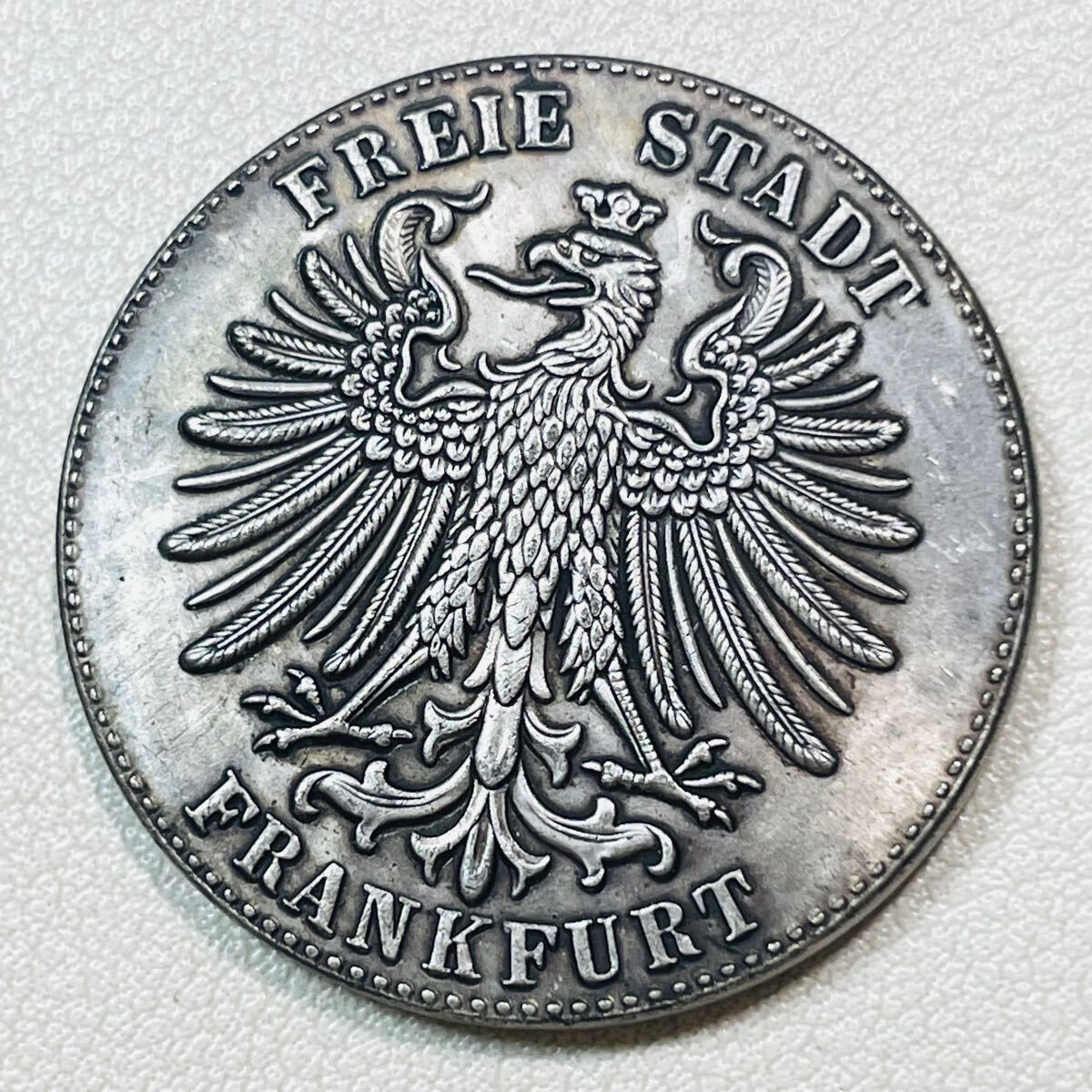 ドイツ 硬貨 古銭 アウグスブルク 1862年 自由都市 ドイツ射撃フェスティバル 国章 双頭の鷲の盾 鷲 コイン 重17.86g 銀貨(ヨーロッパ)｜売買されたオークション情報、yahooの ...