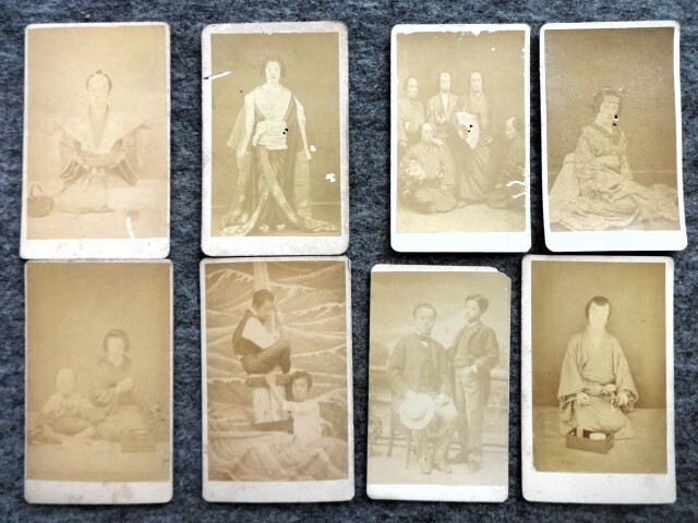 Yahoo!オークション - 12a2 幕末～明治の手札写真 52枚組 舞台写真 歌...